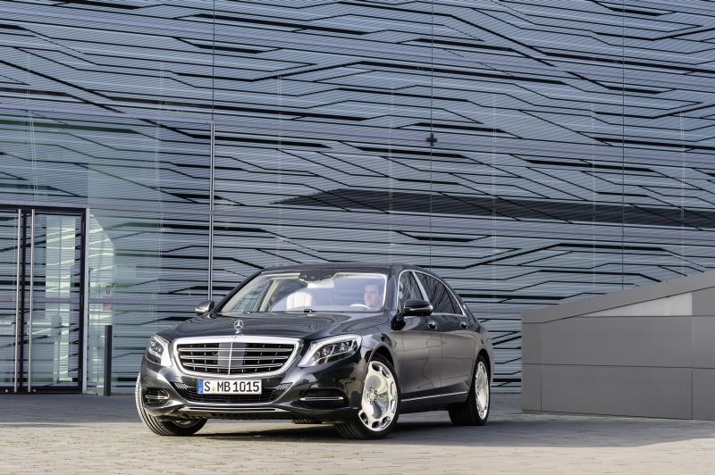 Mercedes-Benz Maybach S-class (W222) S 600 V12 (530 Hp) G-TRONIC